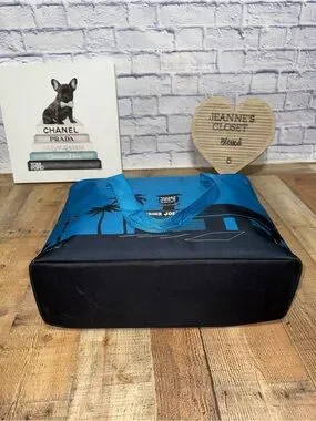 Trader Joe'S | Bags | Trader Joes Blue Reusable Grocery Insulated ...